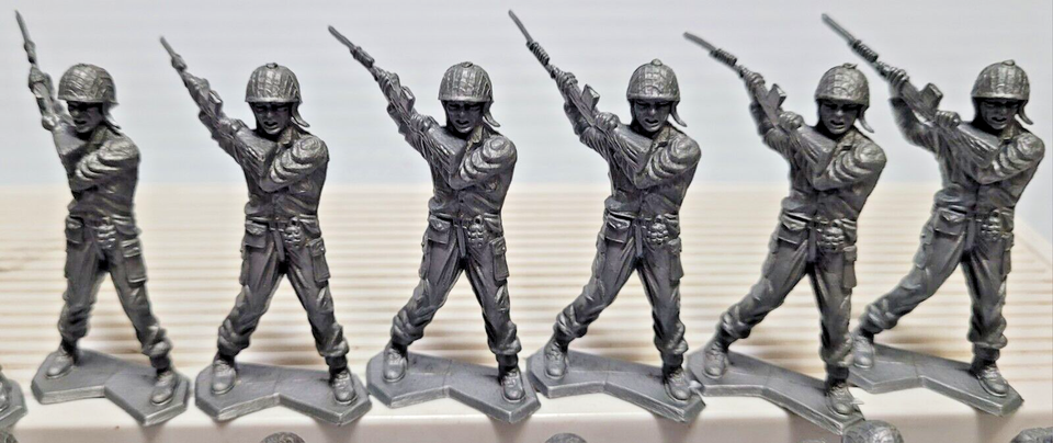VINTAGE MPC SILVER WWII SOLDIERS LOT | eBay