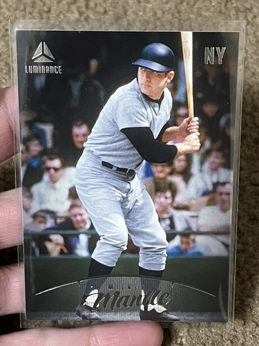 2023 Panini Chronicles Mickey Mantle Luminance Base #26 | eBay