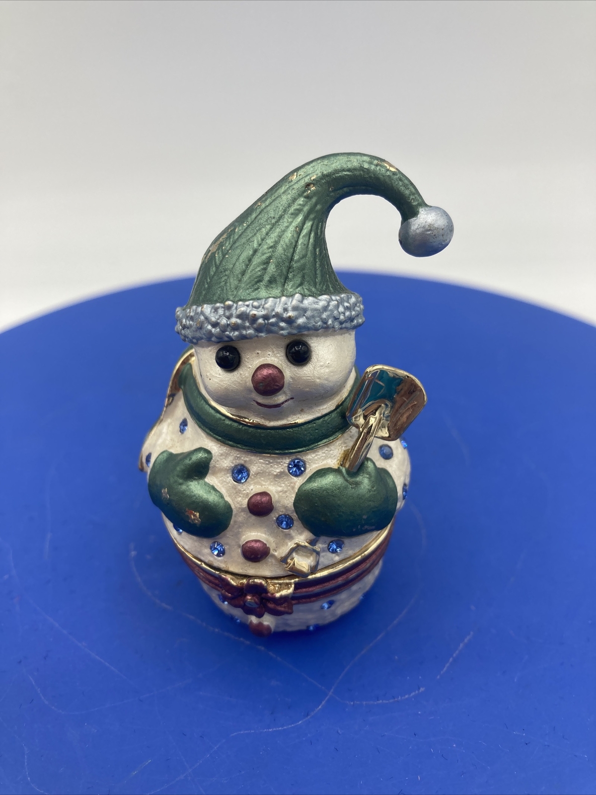 Rucinni Snowman Trinket Box Wearing Hat & Mittens & Carrying Snow ...