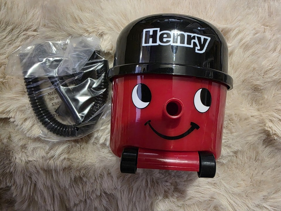 Henry Hoover Desk Vacuum, Mini Computer & Keyboard Cleaner, Portable ...