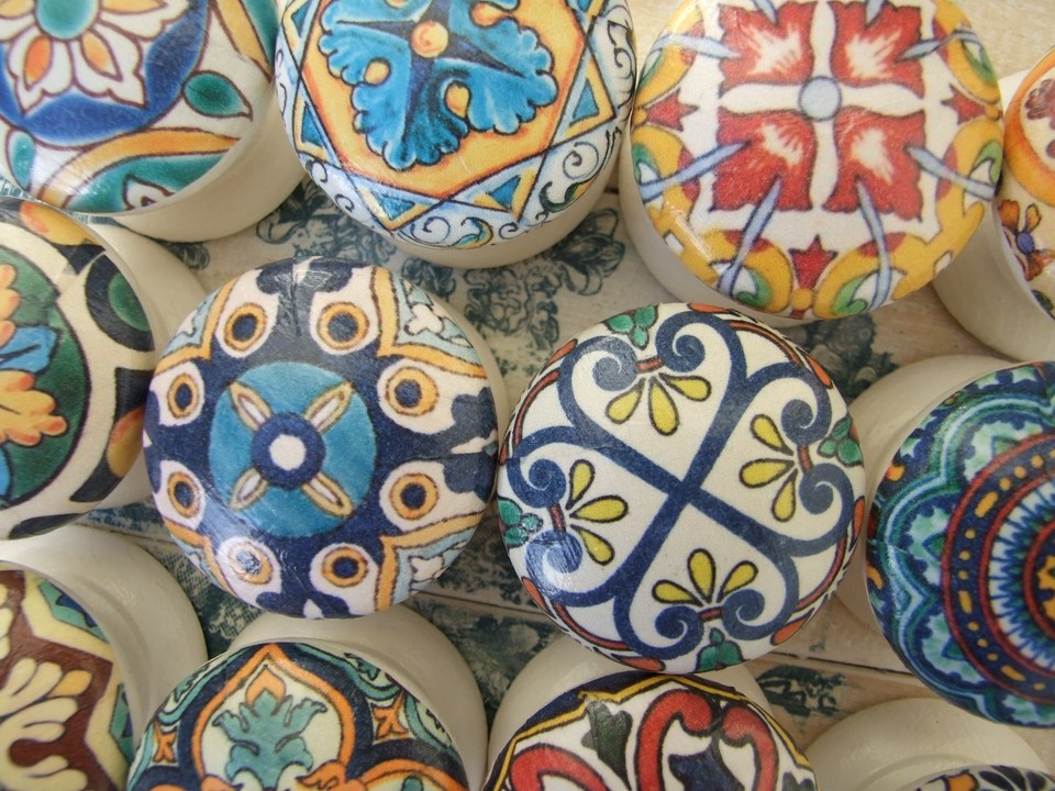SPANISH TILE STYLE DECOUPAGE CUPBOARD KNOB, DRAWER KNOB | eBay UK