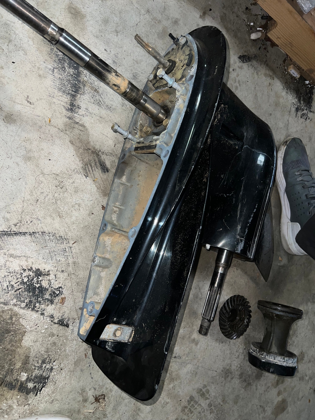 Suzuki DF115 DF140 115-140hp outboard 25" lower unit READ DESC. #16 | eBay