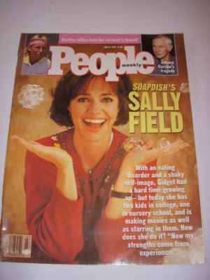 PEOPLE Magazine, JULY 8, 1991, SOAPDISH'S SALLY FIELD, JOHNNY CARSON ...
