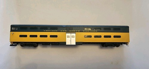 HO WALTHERS 932-6261 PS DD COMMUTER CAB CAR CHICAGO & NORTH WESTERN CNW ...