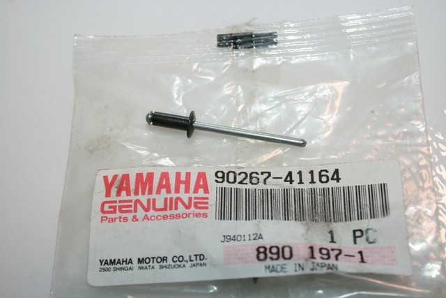 OEM YAMAHA RIVET LOT 9 PCS. 90267-41164 ELECTRIC GOLF CART G9 BODY for ...