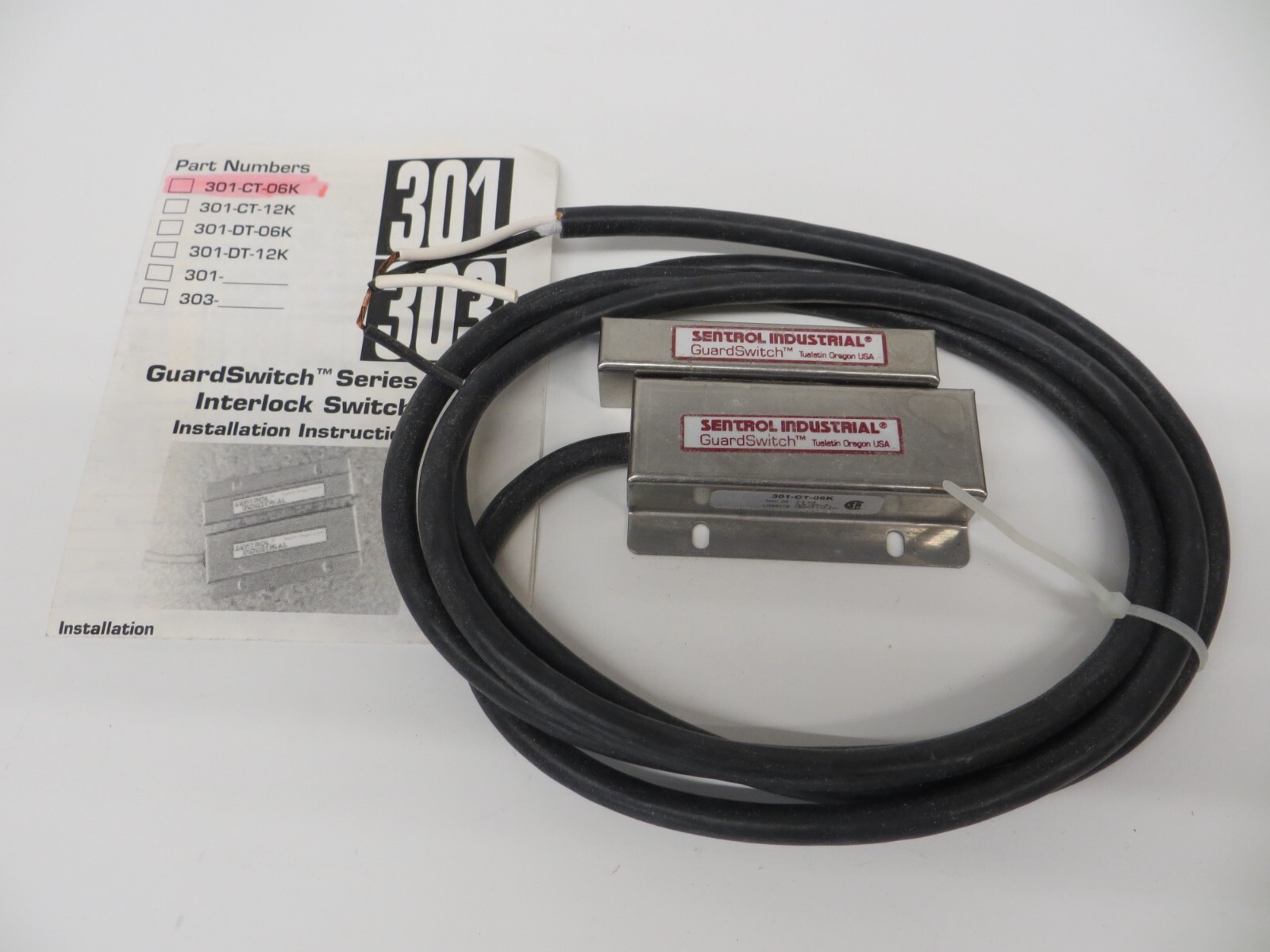 Sentrol Industrial 301-CT-06K Magnet Interlock Switch 2.5 VA 30 V(83mA ...