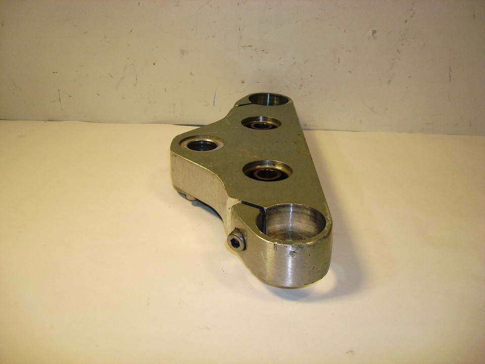 YAMAHA 01 XVS650 VSTAR TRIPLE TREE TOP CLAMP 4VR-Y2343-60-00 XVS 650 V ...