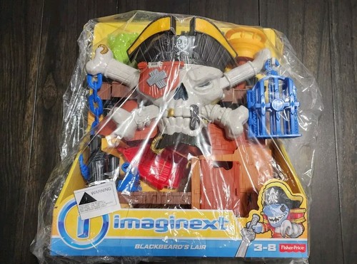 Imaginext Blackbeard's Lair Playset Pirate Figures Fighting Lot Boat ...