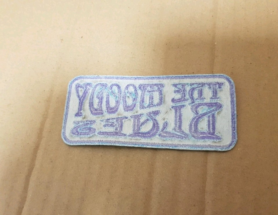 THE MOODY BLUES, VINTAGE SEW ON CLOTH PATCH/ GOOD VINTAGE CONDITION ...