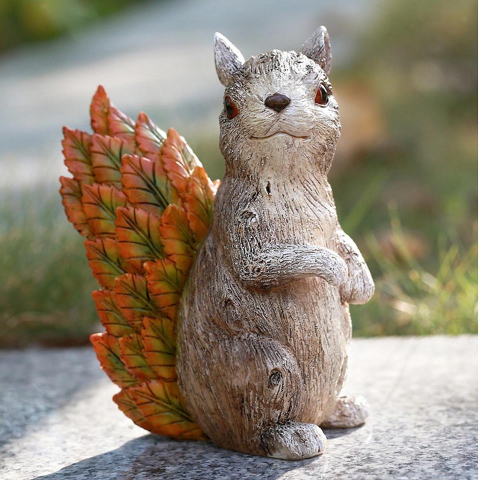 Squirrel Garden Statue Weatherproof Squirrel Figurine for Park Patio ...