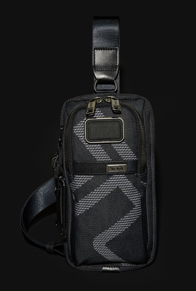 NEW Tumi ALPHA 10.5” Compact Sling Crossbody - REFLECTIVE TUMI JACQUARD ...