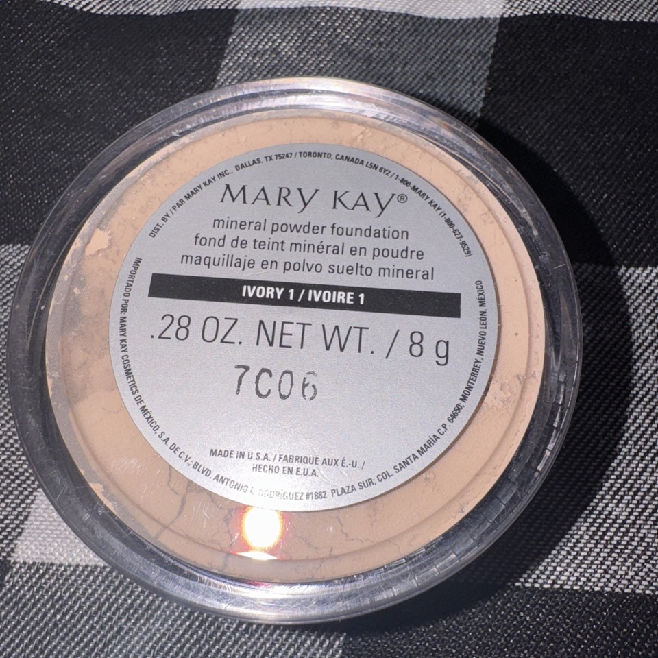 Mary Kay Mineral Powder Foundation Ivory 1 Discontinued 040984 .28oz ...