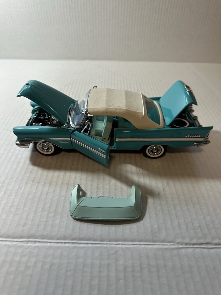 Danbury Mint 1957 Chrysler New Yorker Convertible Turquoise 1/24 No Box ...
