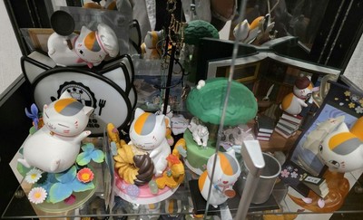 Nyanko-sensei Figure Set | eBay