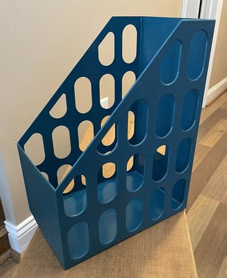Files & Supplies - Plastic Magazine File