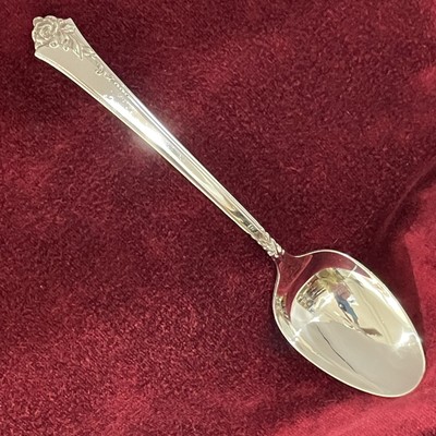 ONEIDA HEIRLOOM Damask Rose Sterling Silver 7" Dessert Oval Soup Spoon ...