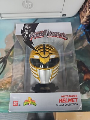 Power Rangers Legacy Mighty Morphin White Ranger Helmet Display Set ...