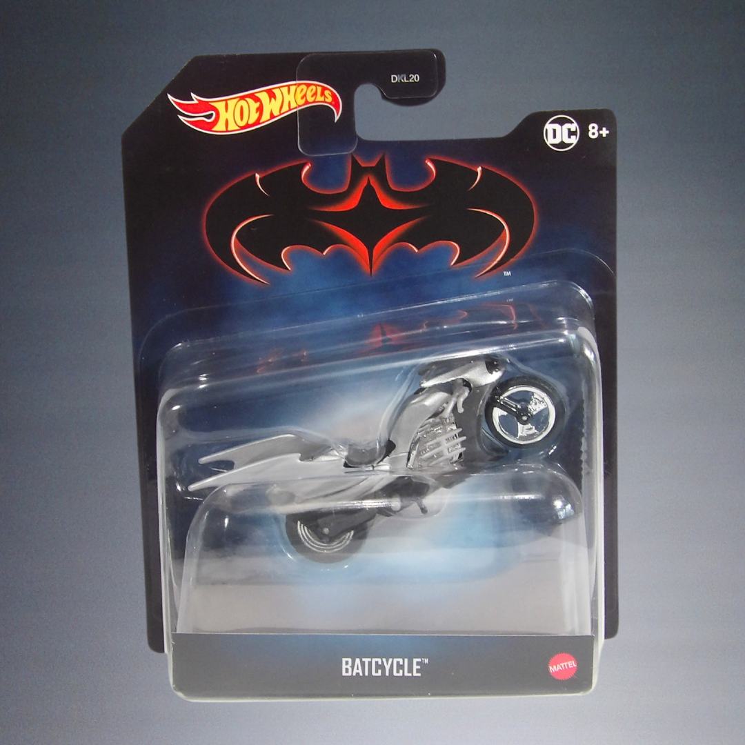 MATTEL HOT WHEELS BATMAN: THE DARK KNIGHT RETURNS THE BAT BATCYCLE 1:50 ...