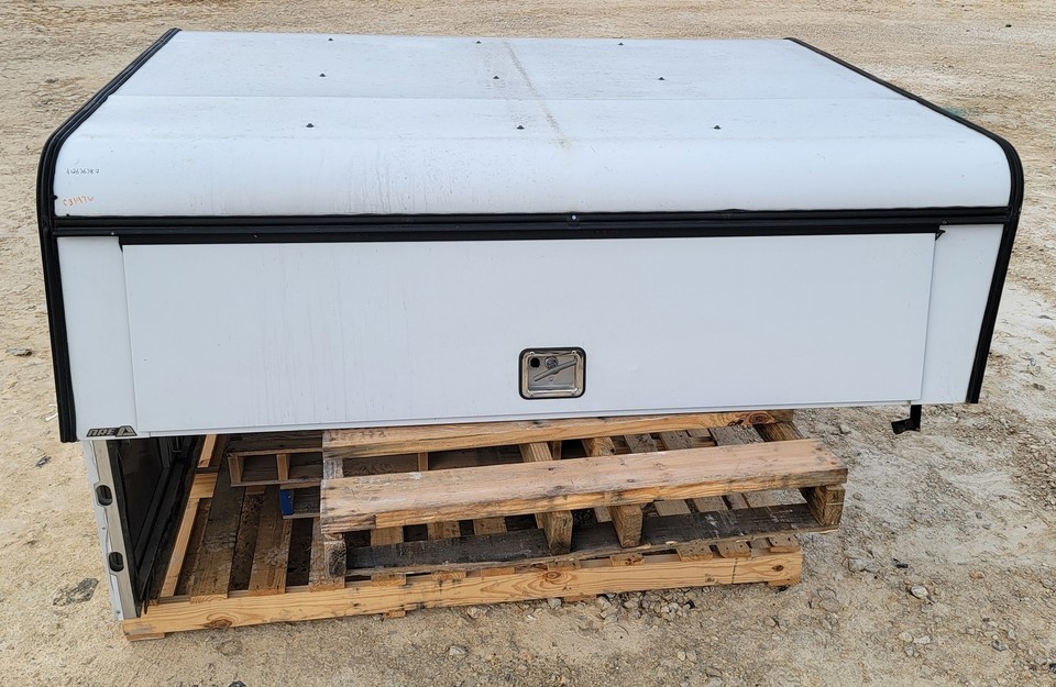 Local Pickup Only ARE Utility Camper Shell For 2018 Chevrolet Silverado ...