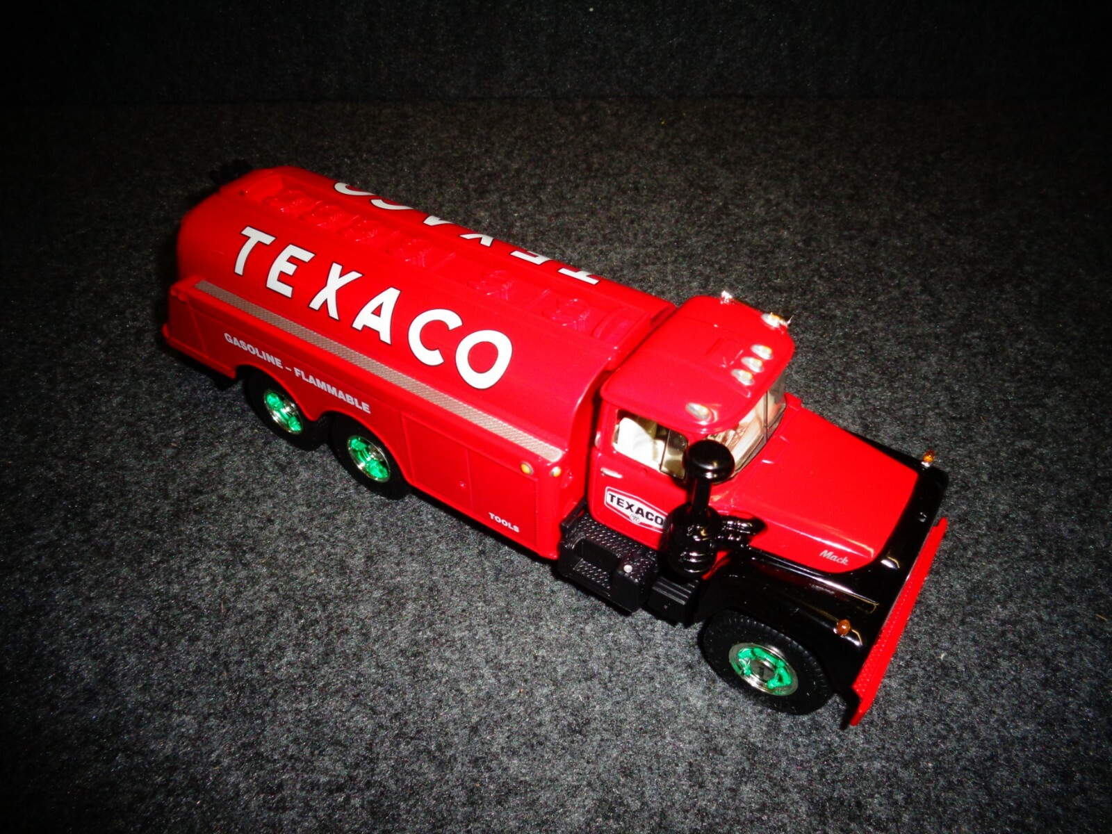 TEXACO FIRST GEAR MARINE 1960 MACK R MODEL TANKER TRUCK 1:34 DIECAST 19 ...
