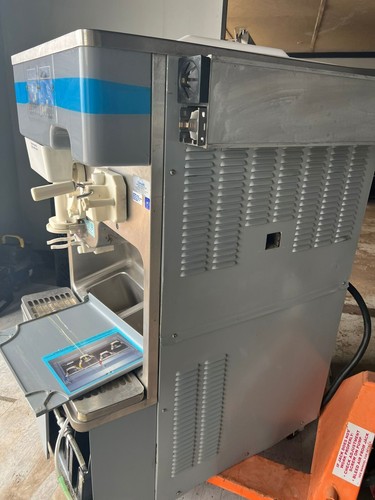 ICE CREAM MACHINE Carpigiani used | eBay