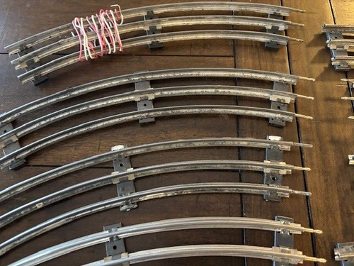 Lionel O-27 Tubular Curve Track BLACK Ties | eBay