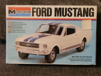 Monogram - Ford Mustang 1:32 Model Kit #2000 1979) FACTORY SEALED | eBay