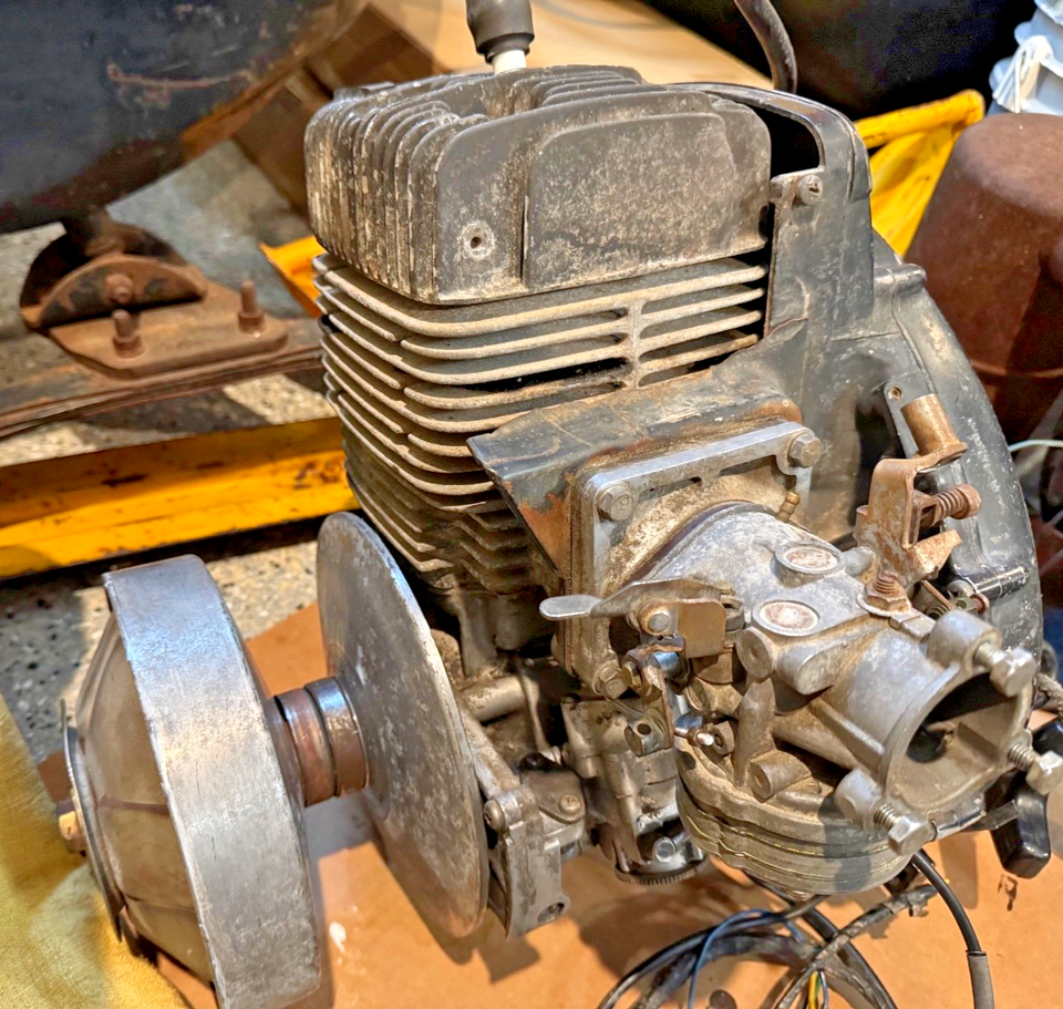 73 74 75 Yamaha 292 GP Mikuni Reed Vintage snowmobile Engine Motor Rare ...