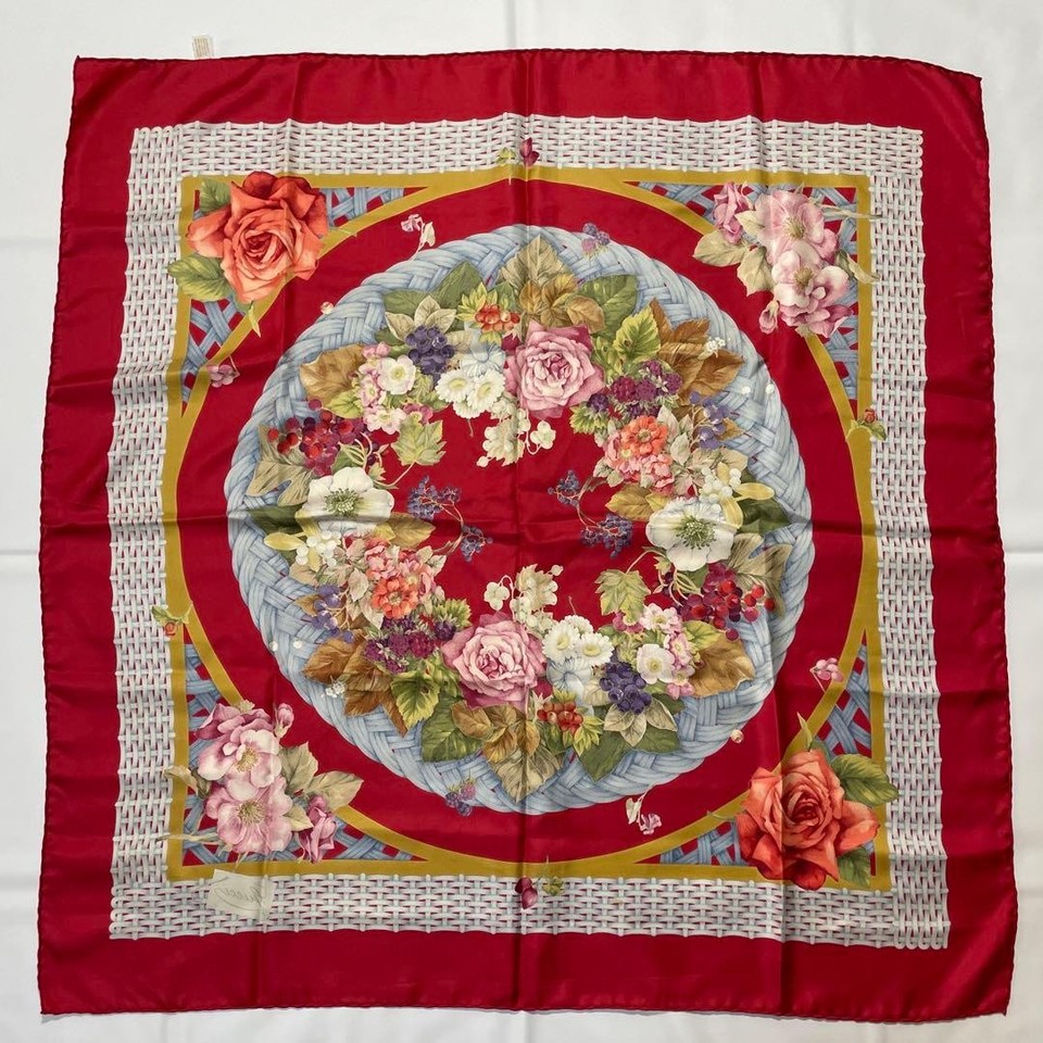 Gucci Scarf 87.5x87cm Silk Red Multi-color Excellent Condition Tags ...