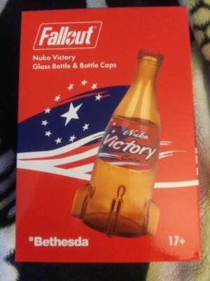 Fallout Nuka-Cola Victory Rocket Glass Bottle Replica & 10 Bottle Caps ...