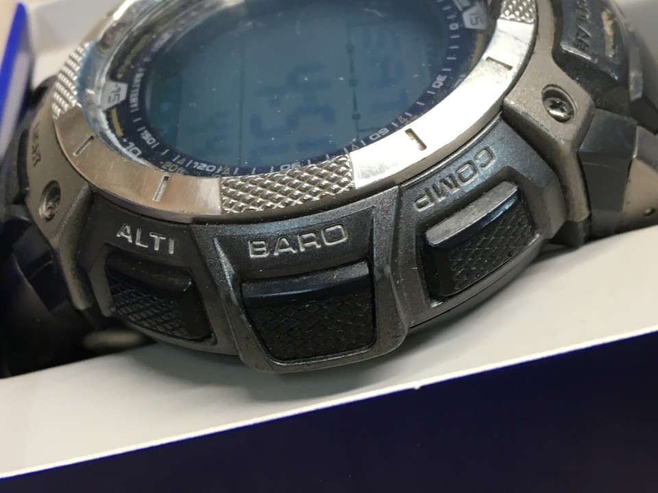 Casio Titanium Solar PAW-1100T Pathfinder Wave Ceptor 51mm Altimeter ...