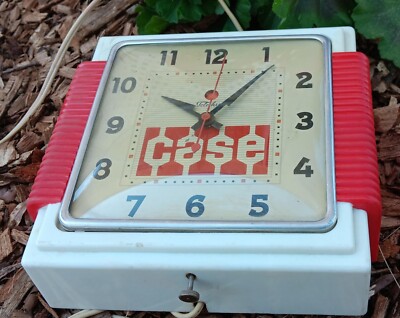 Vintage Case Tractor Sign Clock - Vintage Electric Case Tractor Clock ...