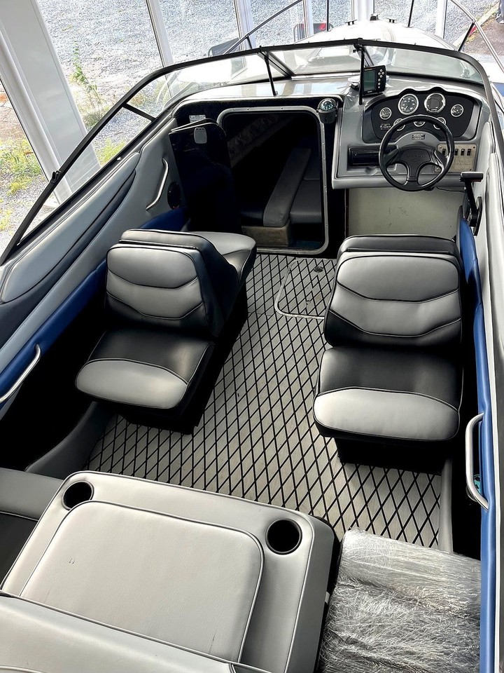 Maxum 2300 SCR sports cruiser bowrider boat speedboat 5.0 V8 | eBay UK