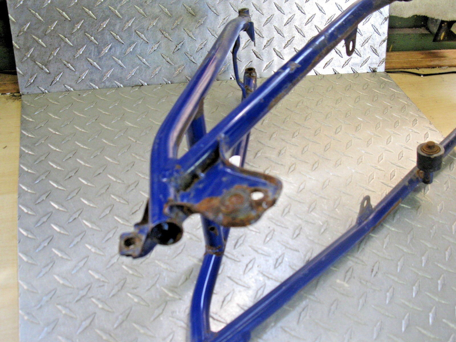 YZ400F YAMAHA 1998 *YZ400F 98 SUB FRAME 98 TO 99 | eBay