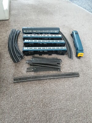 Triang Hornby R751 Class 37 D6830 Co-Co Diesel In BR Blue - OO Gauge ...