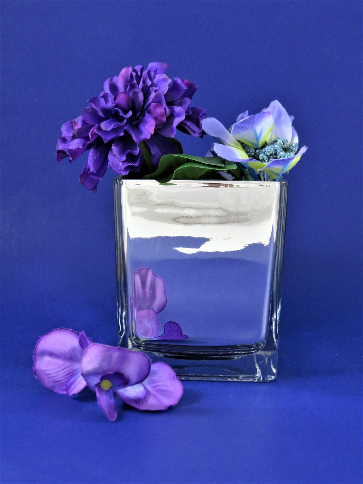 Silver Reflective Glass Cube Vase Sommerso Style 4.75 In High X 3.75 In ...