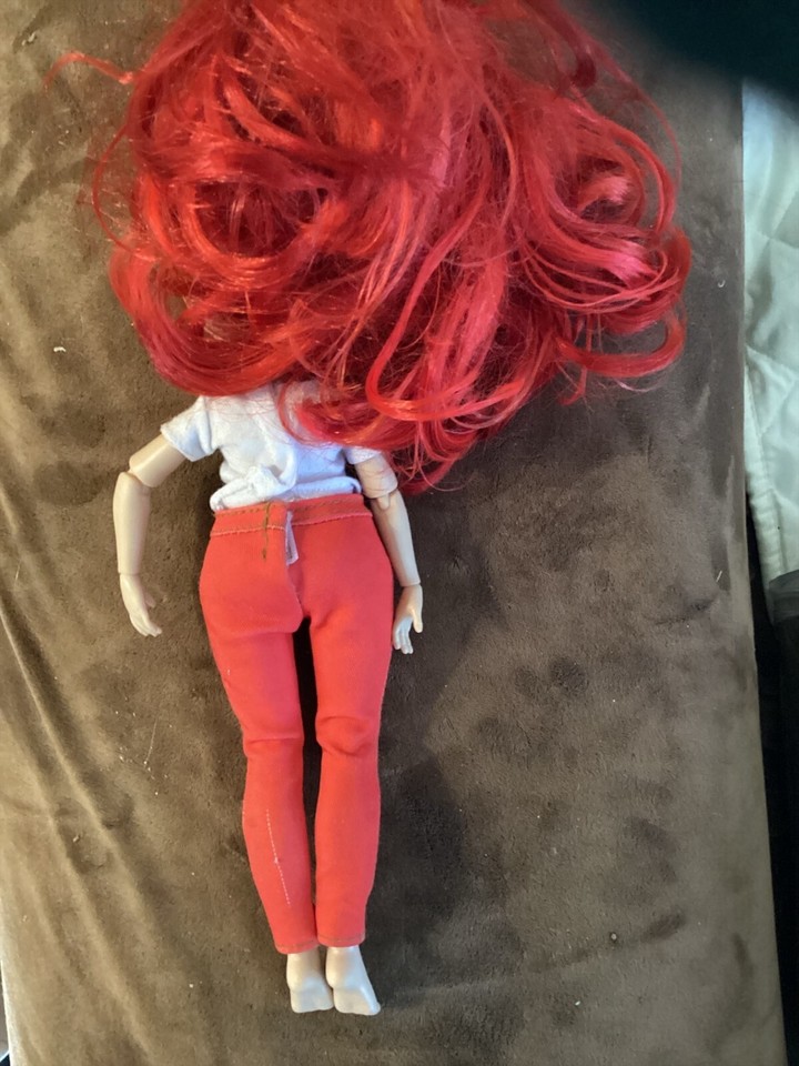 Rainbow High Winter Break Ruby Anderson Fashion Doll - 574286EUC | eBay