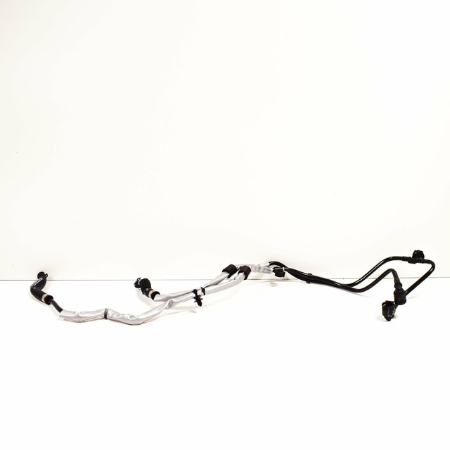 Genuine Mercedes-Benz E GLC Vent Line From Right Cooler to Reservour ...