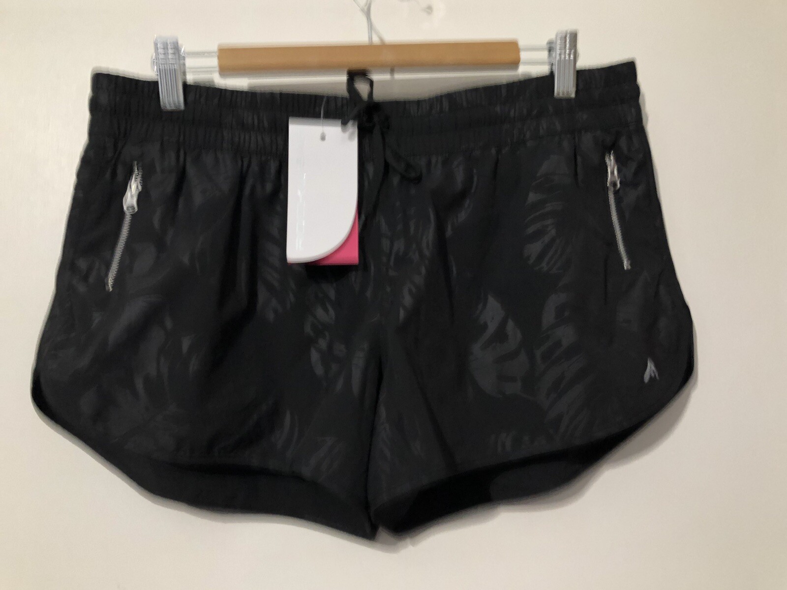 Rockwear 12 Shorts Mid Rise Black Run Shorts Paradiso Print Zip Pockets ...