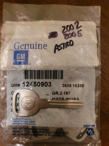 Genuine GM Front Door Entry-Key Blank 12450903 1 Chevy Astro Key 2002 ...