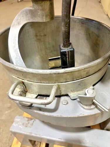 "VULCAN FM-60" HD COMMERCIAL 60 QUART 4 SPEED MIXER WITH BOWL AND J ...