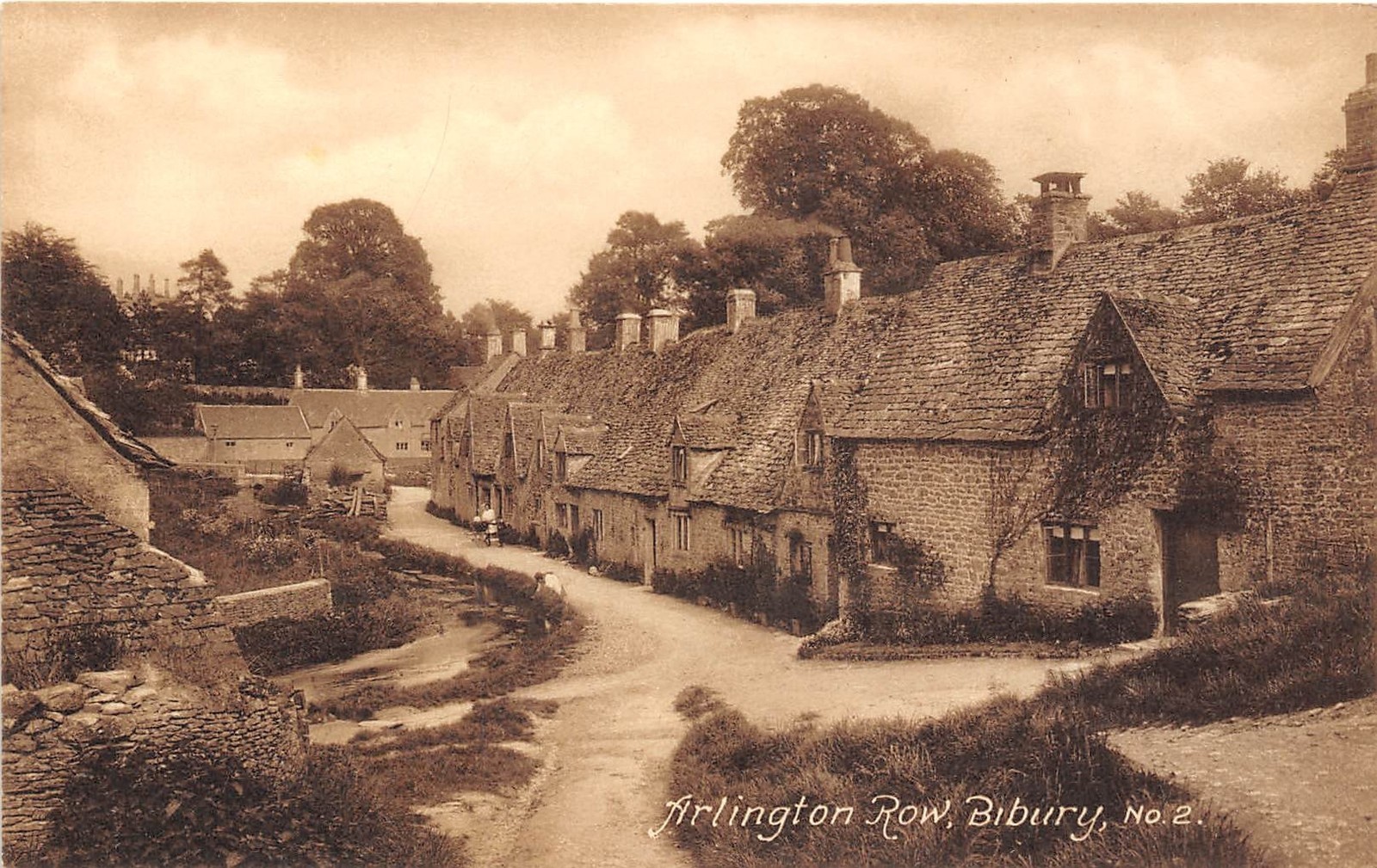 POSTCARD GLOUCS BIBURY Arlington Row | eBay