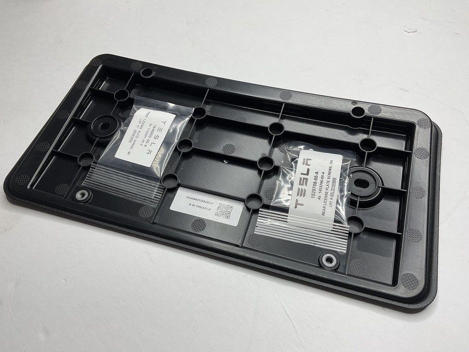 Tesla Model X Rear Trunk Lift Gate License Plate Bracket Mount 1657961 ...