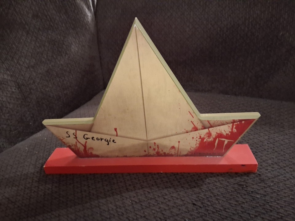SS Georgie Boat IT Movie, Pennywise Décor, IT Movie Décor, Halloween ...