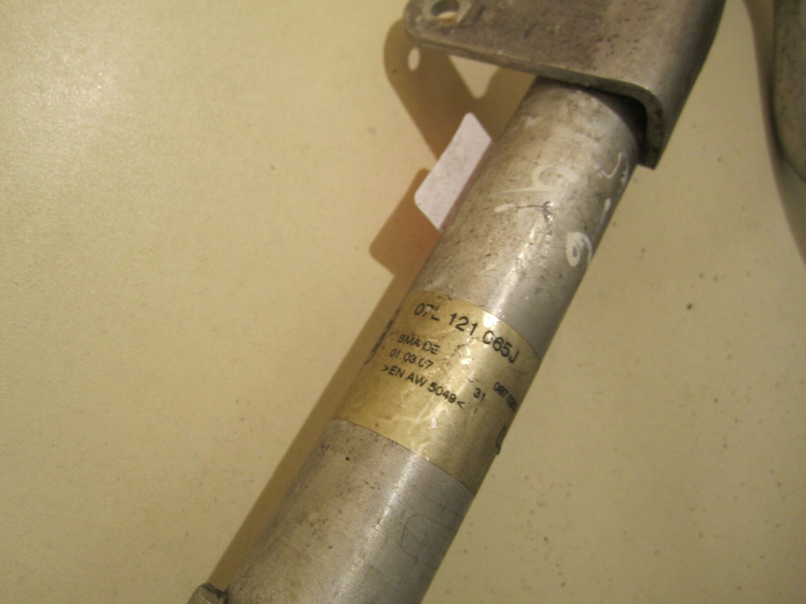 07L121065J Audi S6 4F 5.2 FSI 2007.y [BXA] Aluminium Coolant Pipe 07L ...