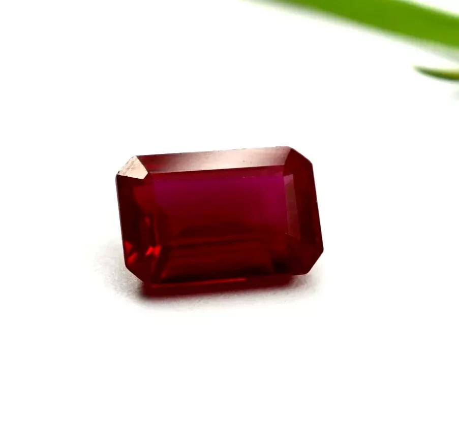 AAA Quality Pigeon Red Ruby 9 Ct Certified Burma Emerald Cut Loose ...