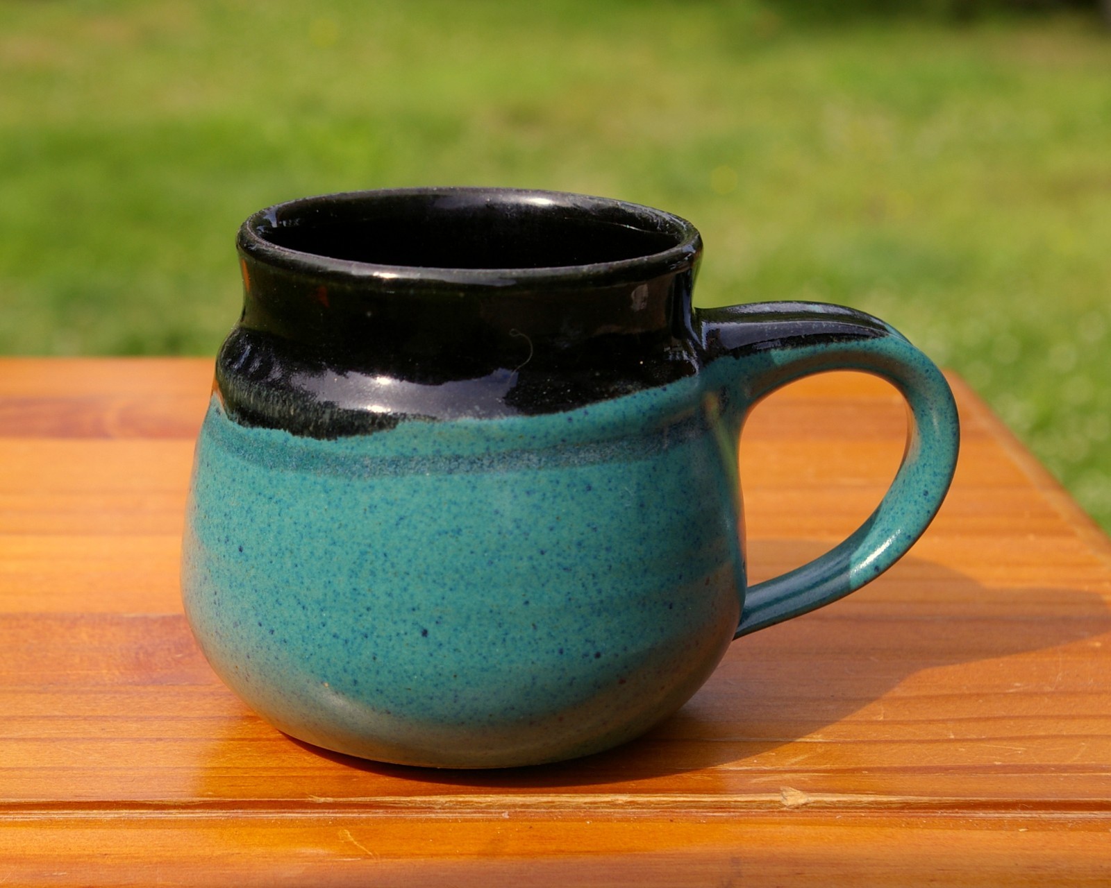 Green & Black Dipped Pottery Art Coffee Mug Stamped Glenwood 3 1/4 ...