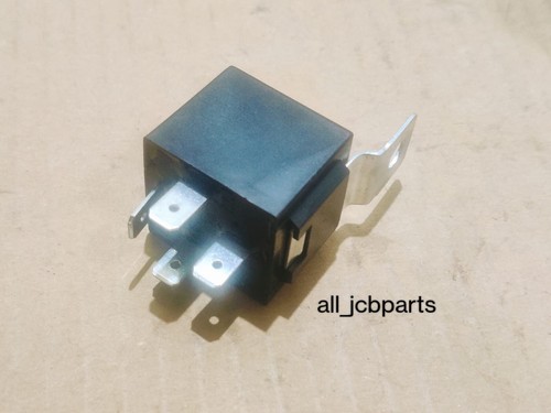 JCB Universal 30A 12V DC Relay Kit Pump Light Horn 5 Pin Car Truck | eBay