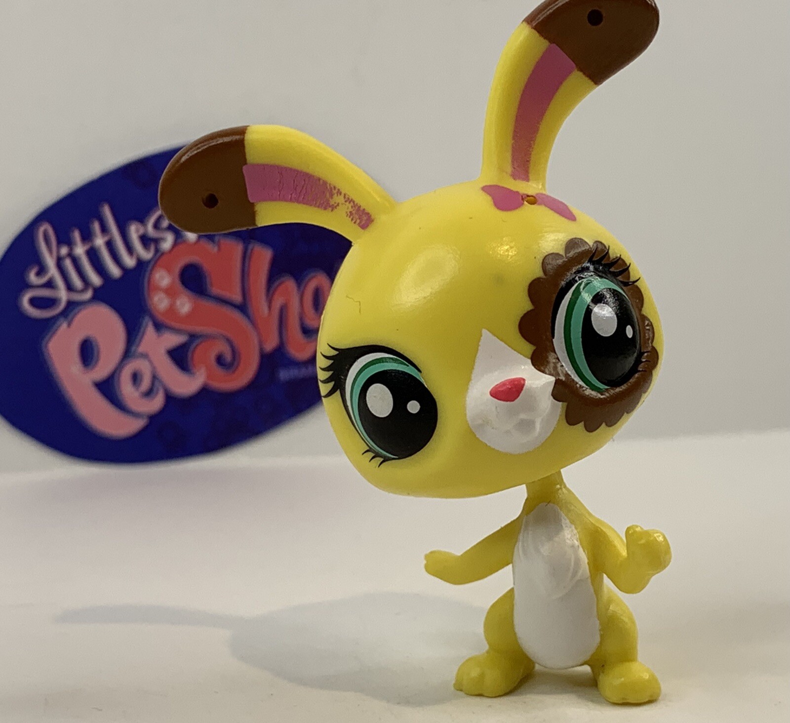Buttercream Littlest Pet Shop