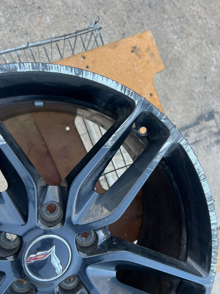 Chevrolet Corvette OEM Wheel 20” 2014 2015 2016 2017 2018 2019 Factory ...